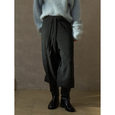 [共线]COLNE冬季新款保暖羊毛螺纹收口束脚遮肉显瘦毛织裤女C5519