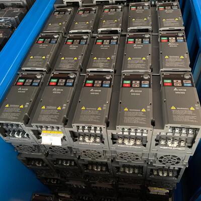 台达变频器VFD5A5MS43ANSAA 50台。成色非