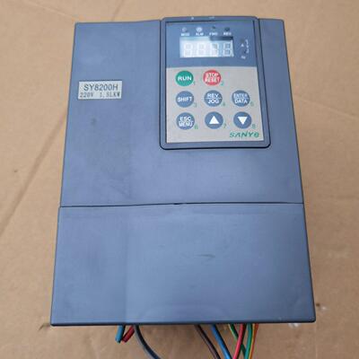 1.5KW新尔变频器SY8200H-2S1R5G 220V闲