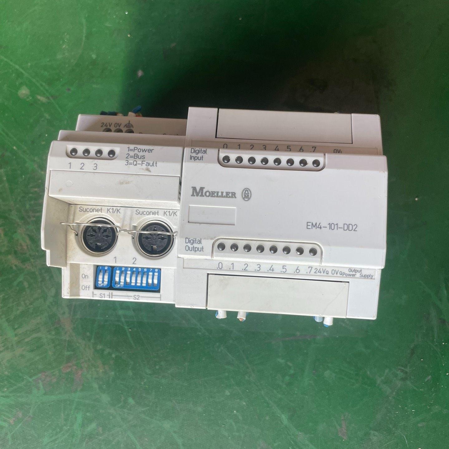 金钟穆勒PLC、EM4-101-DD2