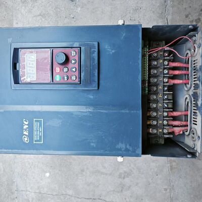 易能22KW变频器EDS1000-4T0220G/0300P