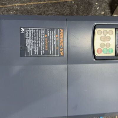 变频器FRN30F1S-4C 30kw 380v 成色如