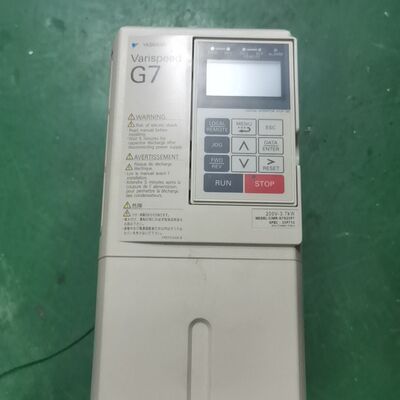 安川varispeed  G7A23P7   220v 3.