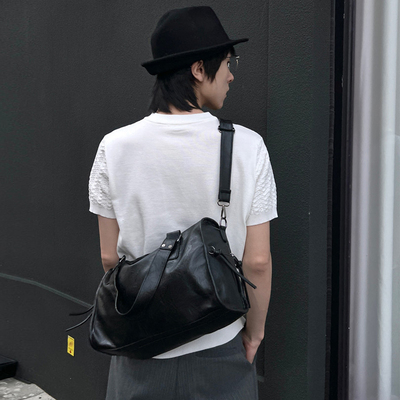 NIN小众复古单肩斜挎枕头包男女生ins暗黑系原宿波士顿通勤潮街头