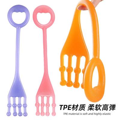 Markalons two toe pullers, both male and female, are traini