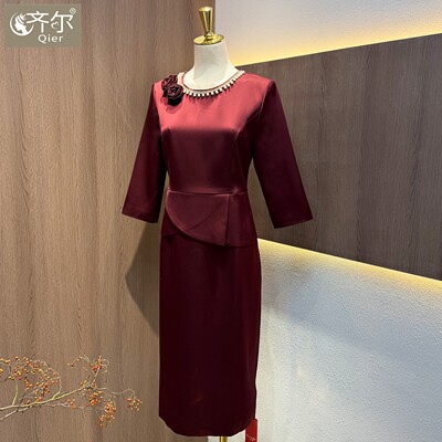 喜妈妈婚宴礼服高端轻奢高级感紫红色2026新款缎面结婚喜婆婆女装