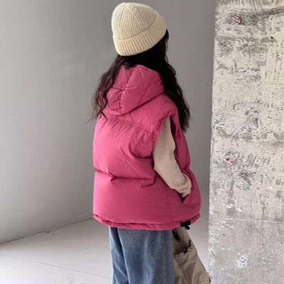 儿童羽绒马甲连帽保暖坎肩背心