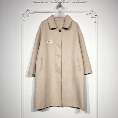 容系列 8286S012 时尚羊毛双面呢毛呢外套品牌女装折扣颦薪