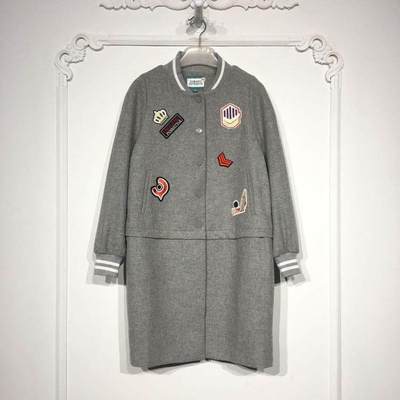 璞系列 8276S016 时尚毛呢外套品牌女装折扣颦薪