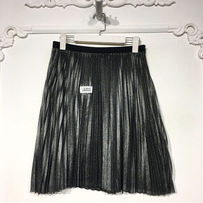 玛SFES系列 LM08420 时尚短裙品牌女装折扣颦薪