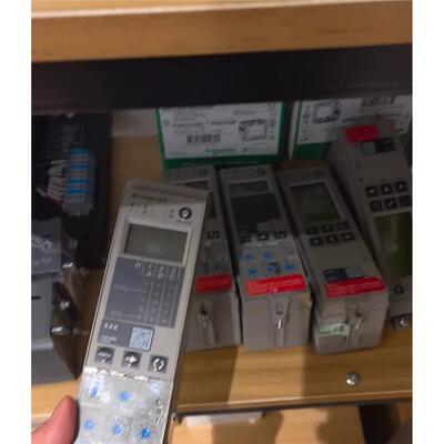 施耐德Microlog5.0E控制