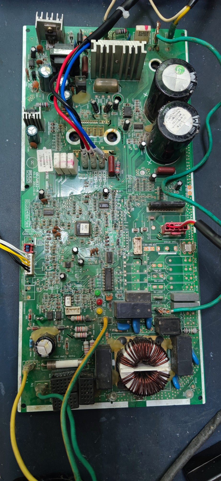 格力变频空调外机主板02613472W8403VA通用电脑板电器盒30148527