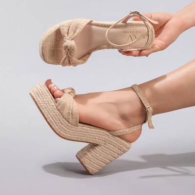 Women ’ s Nisha Heels with Memory Foam Insole - A New Day