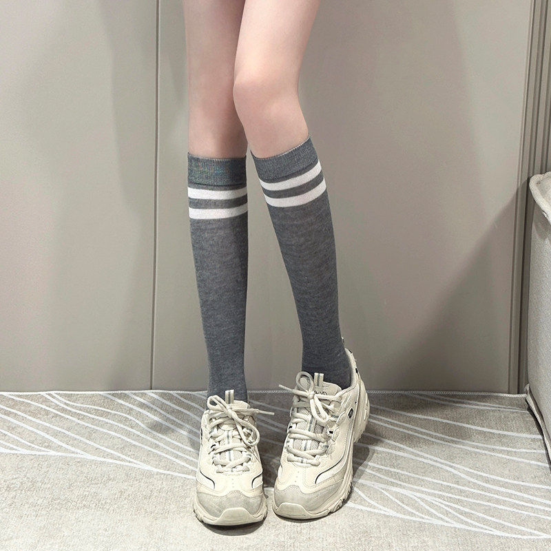 学院风小腿袜简约灰色运动中筒袜二杠半筒袜女显瘦堆堆袜条纹袜子