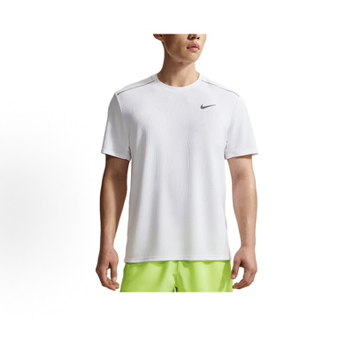 Nike MILER Dri-Fit 防晒速干轻盈透气短袖跑步T恤男款IF2083-100