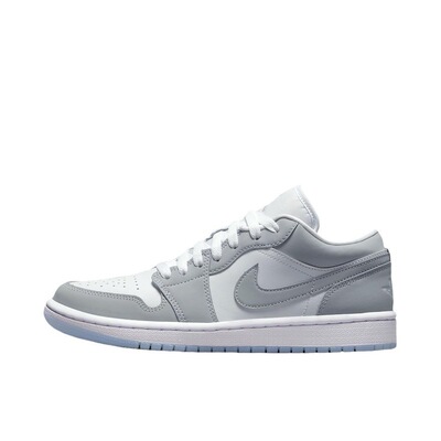 Jordan Air Jordan 1 简约舒适 防滑 低帮 复古篮球鞋 DC0774-105