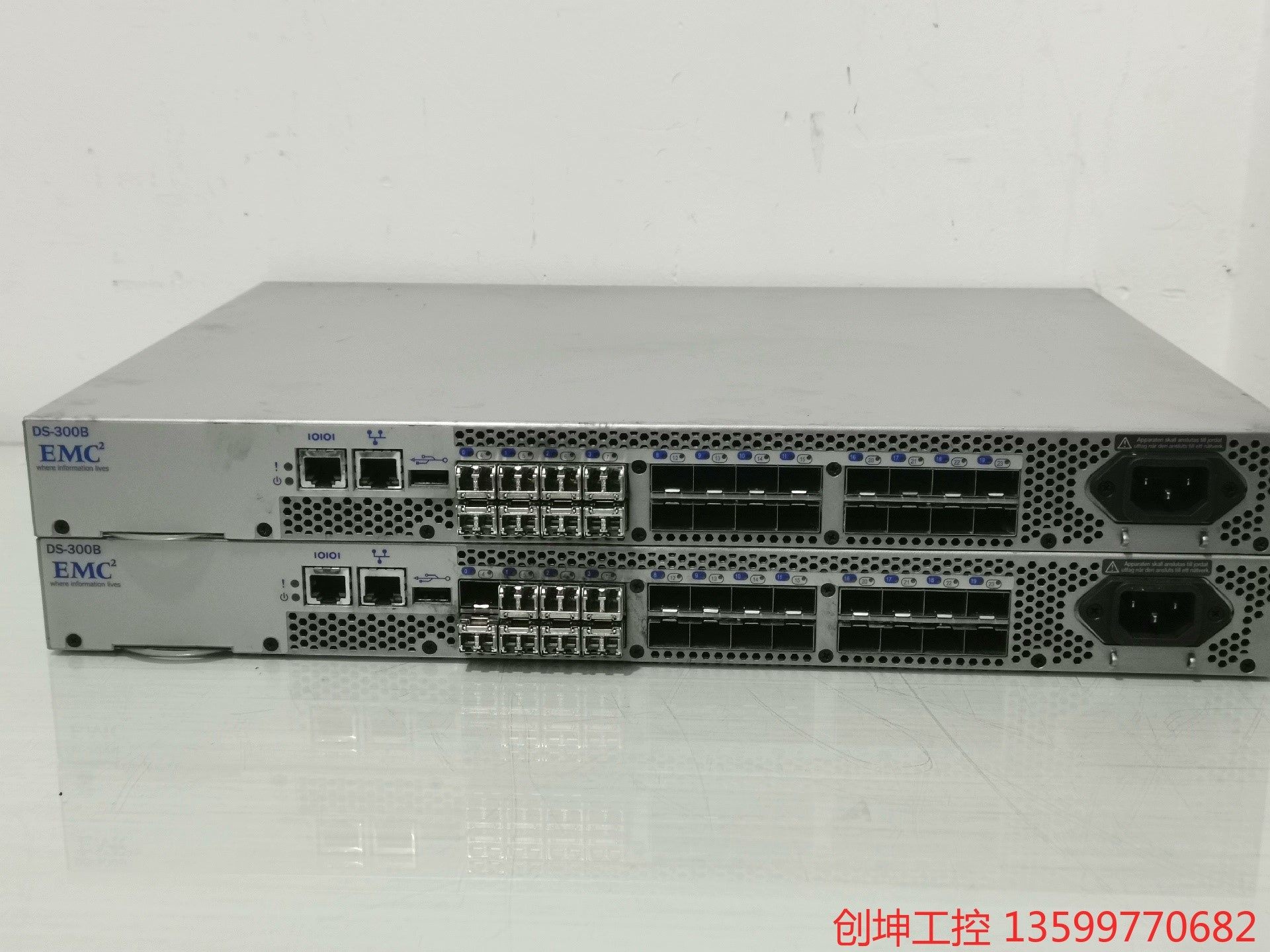 8GB光纤交换机EMC DS-300B 24口机光纤口8口激议_虎窝淘