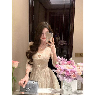 JustQin芭蕾仙子2025秋装气质短裙收腰蕾丝边性感连衣裙女