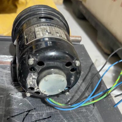 议价Bodine NSI-12RG Gearmotor减速电机可维修