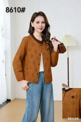 8610金衣都新款中年女装妈妈装春新款薄棉外套