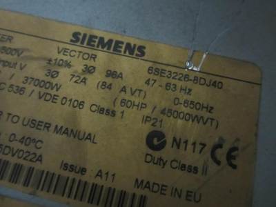 西门子变频器 380V 37KW MIDIMASTER VECTOR 6SE3226-8DJ40 包好