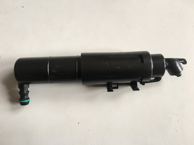 适用奔驰前杠喷水枪大灯喷水嘴