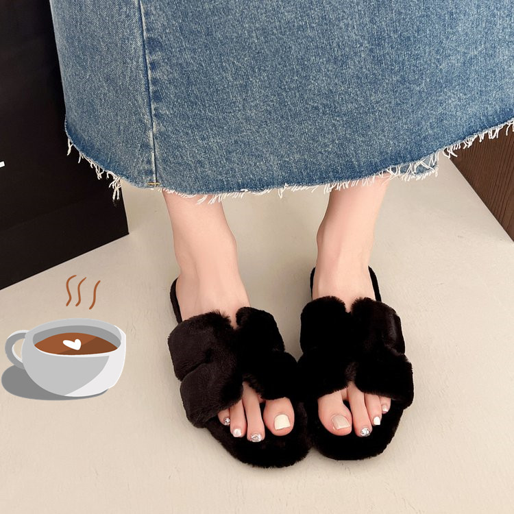 2026秋冬新款欧美平底居家高级女外穿防滑保暖一字拖毛茸茸棉拖鞋