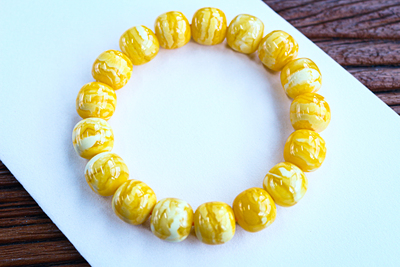 同料 13mm焦皮料瓷白橘底虎皮花蜡老型手串黄白分明  重：22.41克