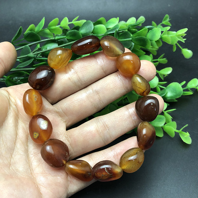 花纹水冲滑皮原石马达加斯加玛瑙