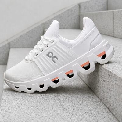 跑步Cloudswift AD 3WF10454833 On 10454女运动鞋白色