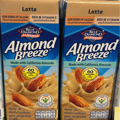 国外进口BLUEDIAMOND蓝钻石拿铁咖啡味杏仁乐饮品杏仁饮品180ML*6