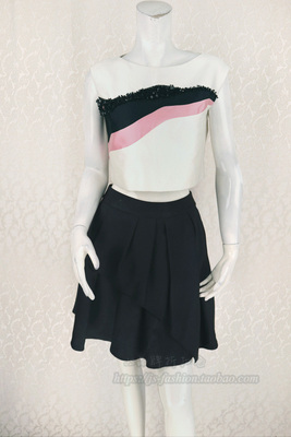 钉珠亮片拼色无袖短款外套