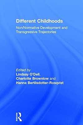 【预订】Different Childhoods