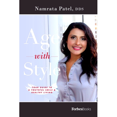 预订 Age with Style: Your Guide to a Youthful Smile & Healthy Living: 9781946633590