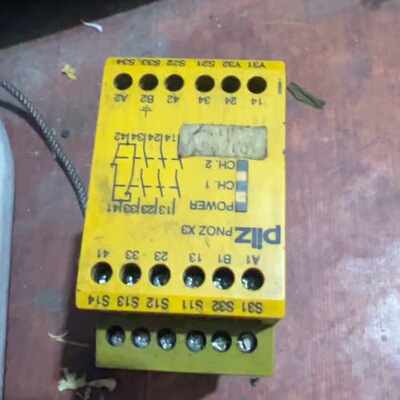 议价PILZ皮尔兹PNOZ X3安全继电器，型号774318，2可维修