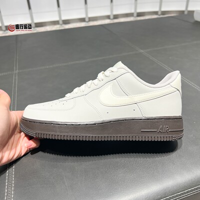 Nike耐克男鞋2026年冬新款AF1简约舒适透气运动休闲鞋 FJ4146-007