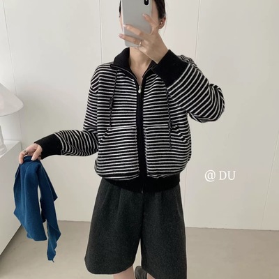 【小四粉丝专享】韩系立领条纹抽绳针织开衫外套893