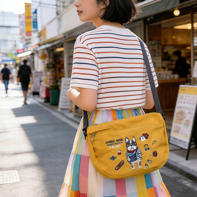 Kusuguru正品单肩斜挎包双拉链