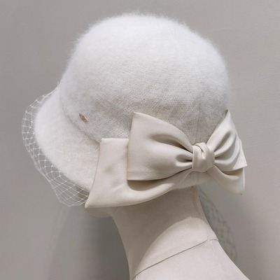 2025新款羊毛盆帽女秋冬新款网纱毛呢渔夫帽法式复古秋冬礼帽白色