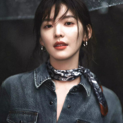 章若楠同款真丝丝巾女高级感法式复古百搭100%桑蚕丝小方巾围巾潮