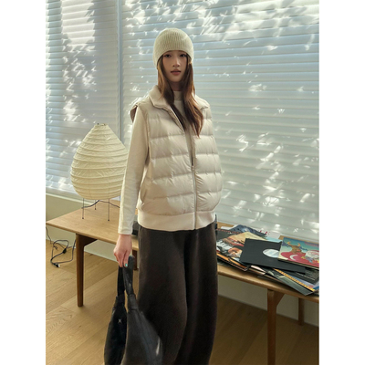 后背摇粒绒羽绒马甲羽绒服