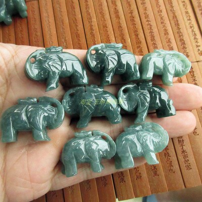 立体款蓝色款大象吊坠天然翡翠玉