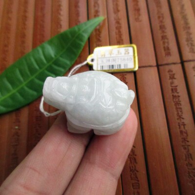 天然a货龙龟吊坠缅甸玉送证书