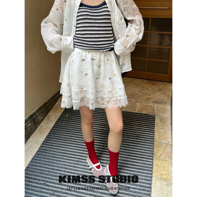 小野家Kimss-木耳边蕾丝拼接半身裙16BQ426