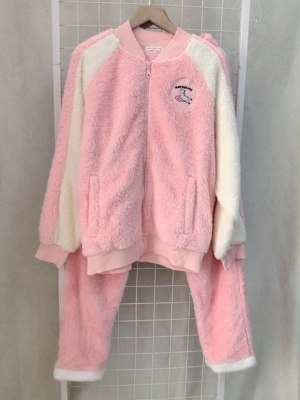 马威女睡衣套装 家居服套装 珊瑚绒家居服 珊瑚绒睡衣。