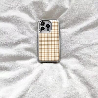 ins风复古棕色格纹滴胶手机壳适用苹果iPhone17promax手机壳软边16防摔15原创小米141312/11华为mate60P780