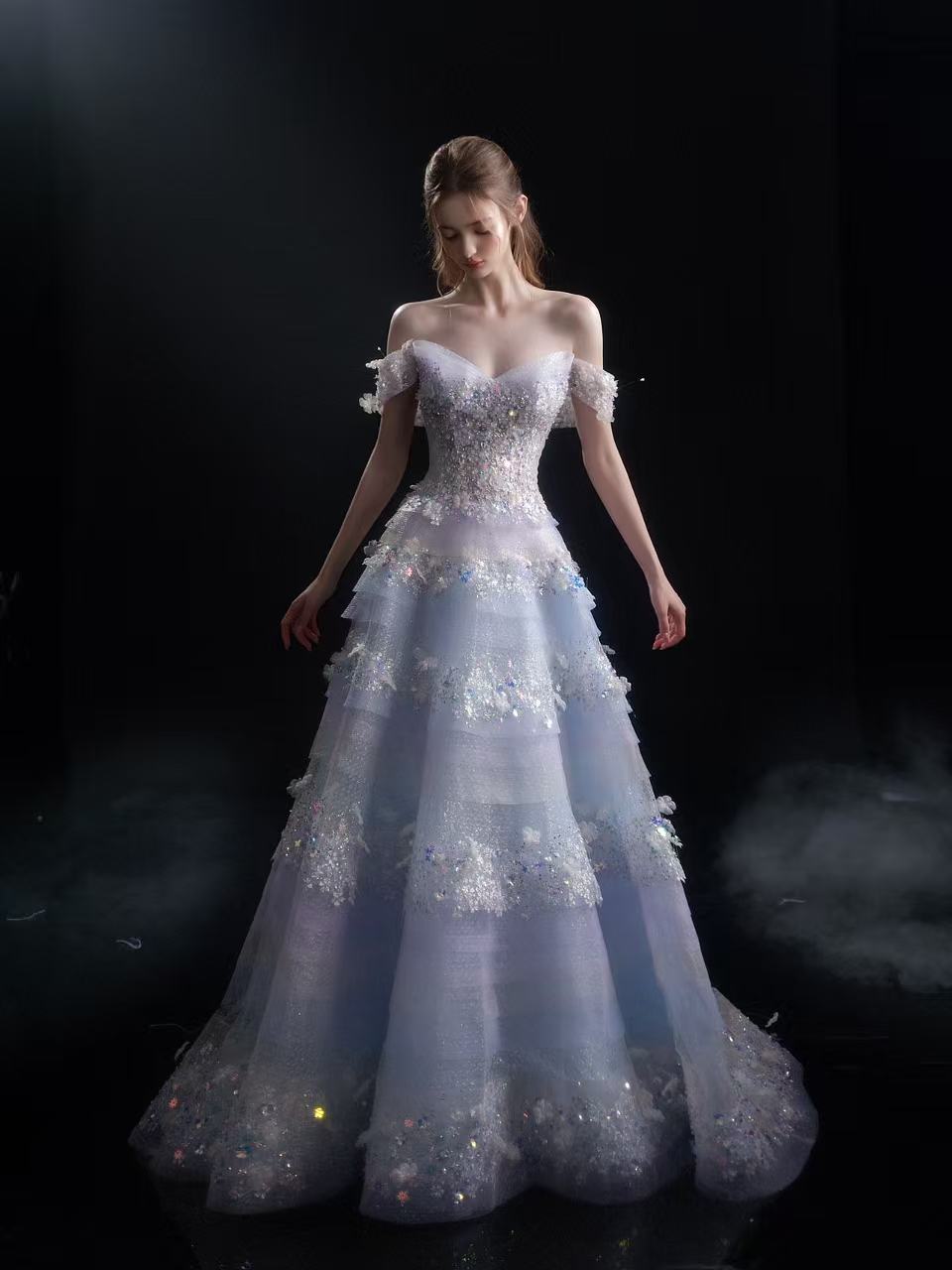 多莉丝礼服出租绝美仙女气质重工婚纱蓝色蓝色紫色仙女气质拍照