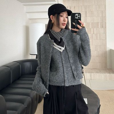 ELSISSI马海毛小圆领针织衫女叠