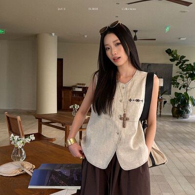 ELSISSI设计感天丝刺绣马甲2026