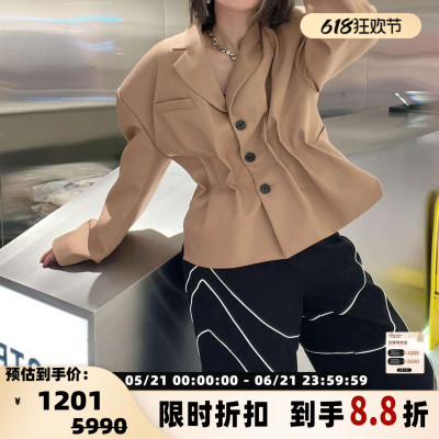 Pushbutton 春夏款女士羊毛褶皱纯色西装夹克银泰百货精品 301596
